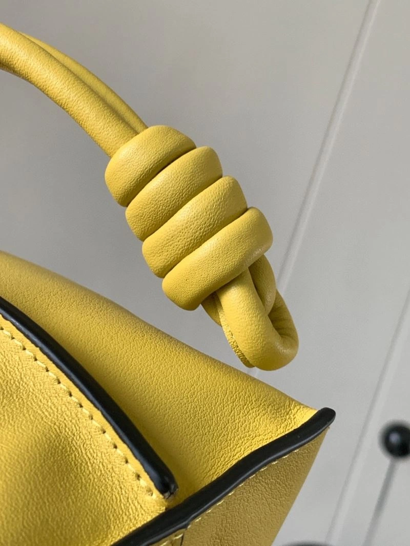 Accurate model Loewe Flamenco Bags