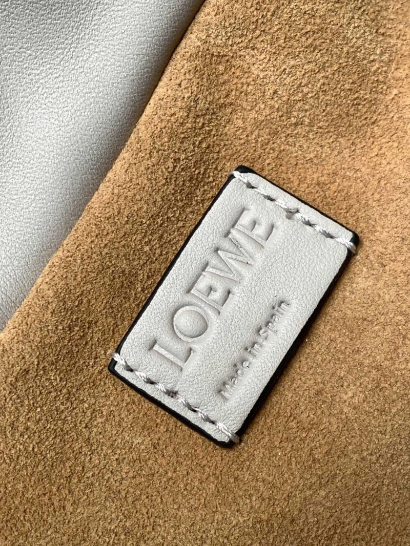Top match Loewe Flamenco Bags