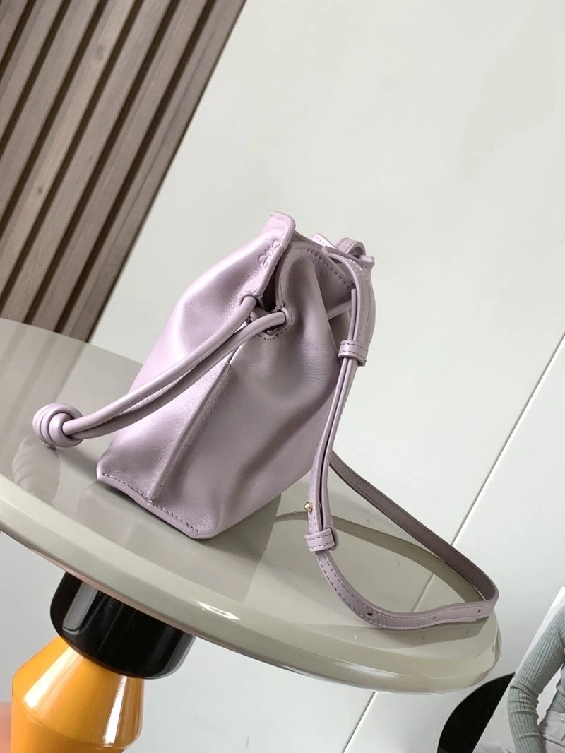 Low-cost Loewe Flamenco Bags