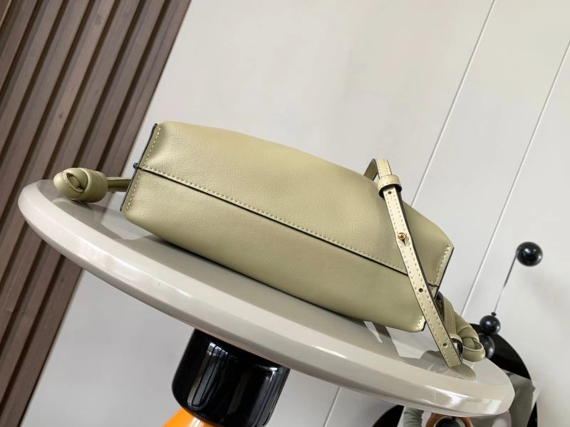 Top match Loewe Flamenco Bags