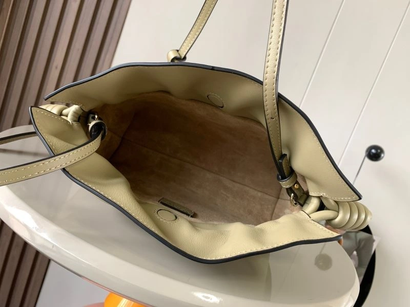 Top match Loewe Flamenco Bags