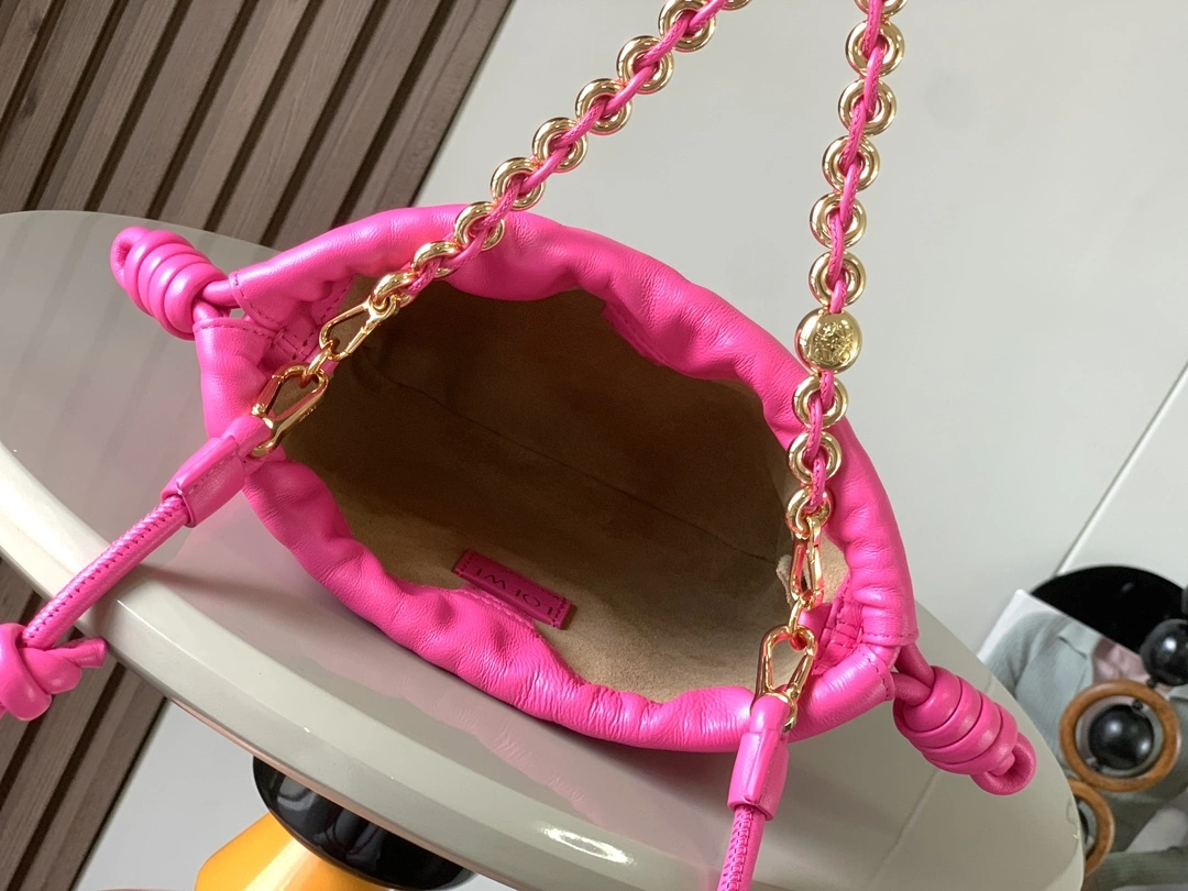 Top mirror Loewe Flamenco Bags