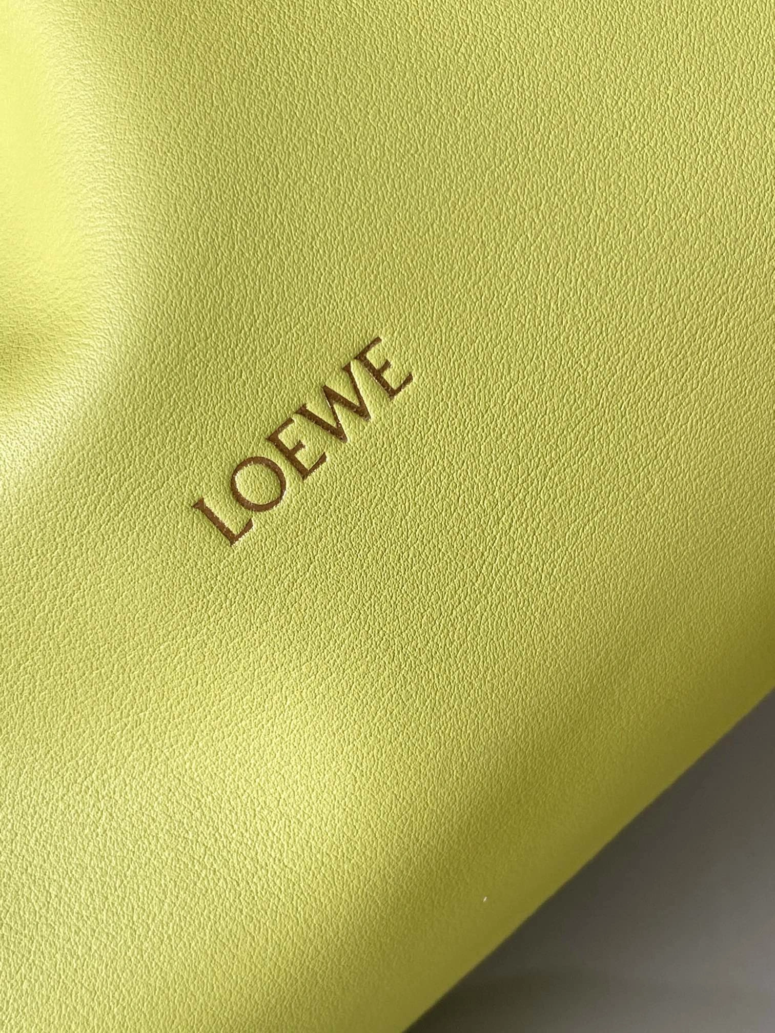 Accurate model Loewe Flamenco Bags