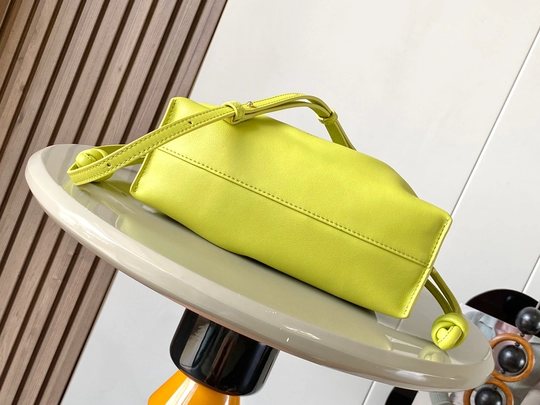 Precise copy Loewe Flamenco Bags
