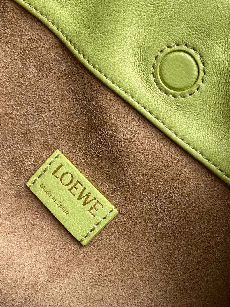 Top match Loewe Flamenco Bags