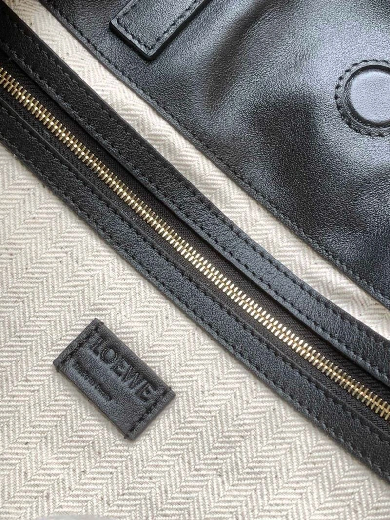 Bargain Loewe Flamenco Bags
