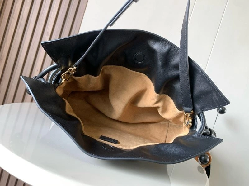 Top match Loewe Flamenco Bags