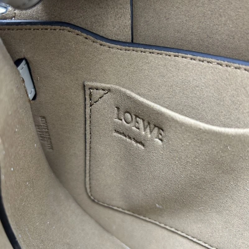 Top mirror Loewe Gate Bags