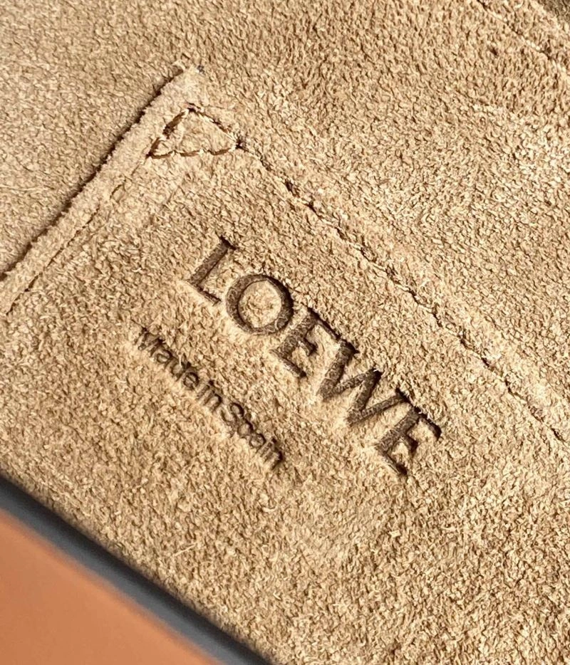 Bargain Loewe Gate Bags