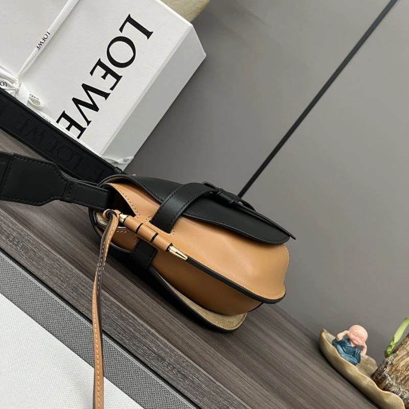 Top match Loewe Gate Bags