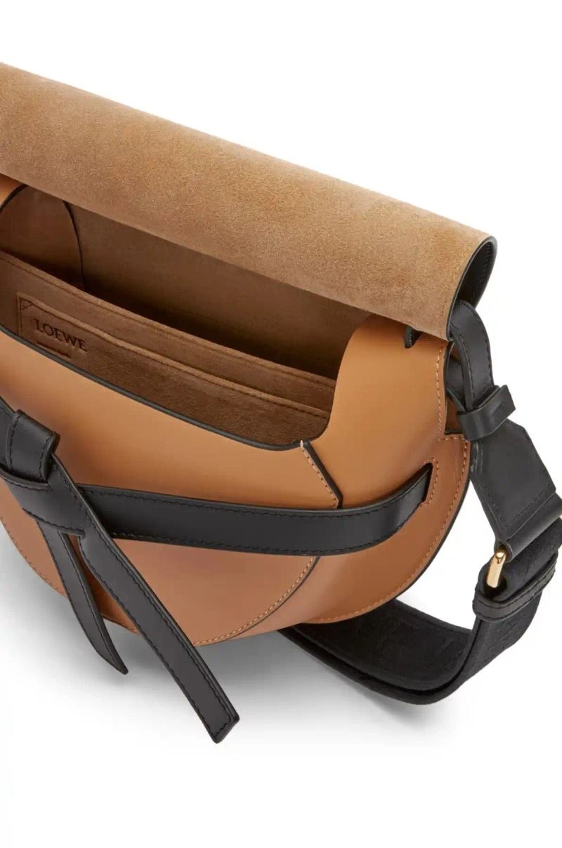 Top match Loewe Gate Bags