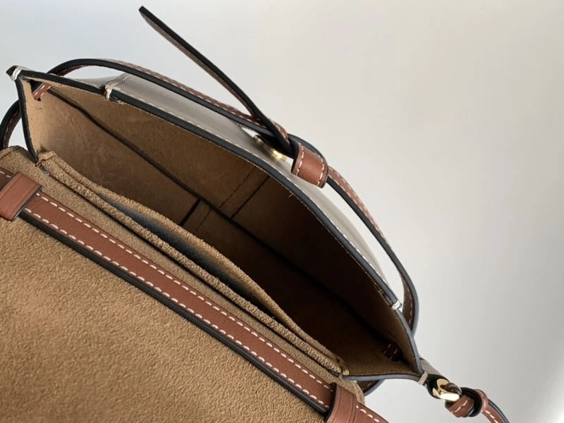 Top match Loewe Gate Bags