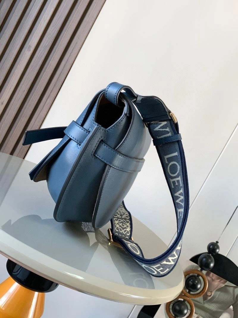Low-cost Loewe Gate Bags