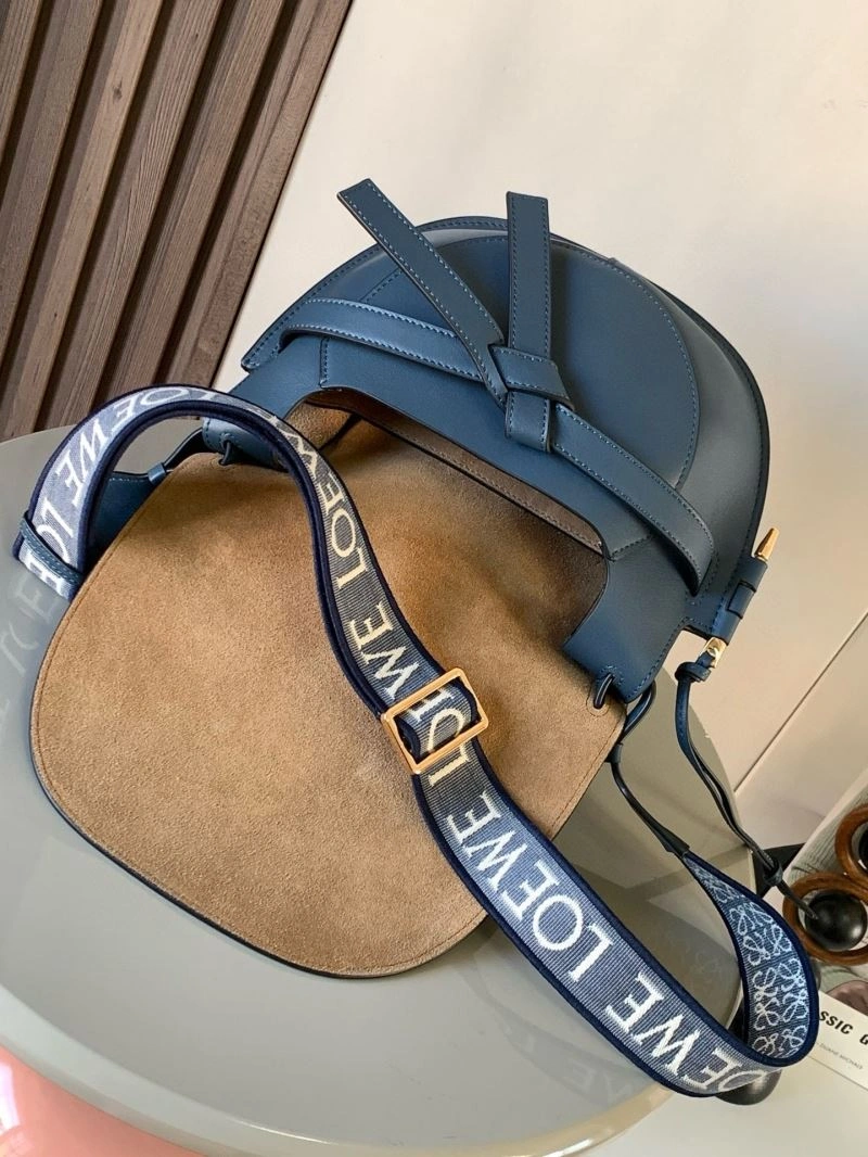 Low-cost Loewe Gate Bags