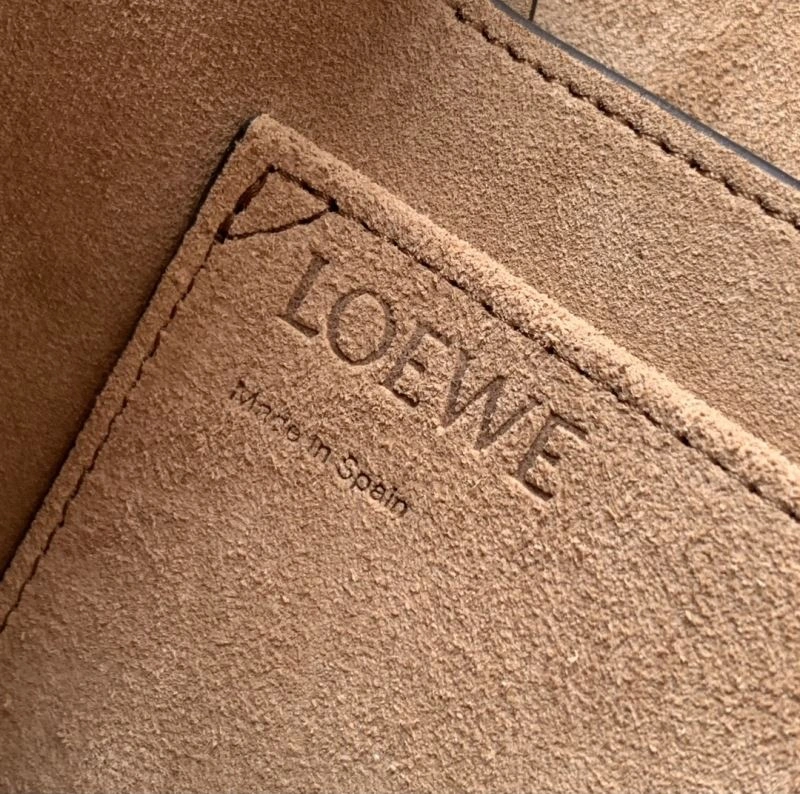 Accurate model Loewe Gate Bags