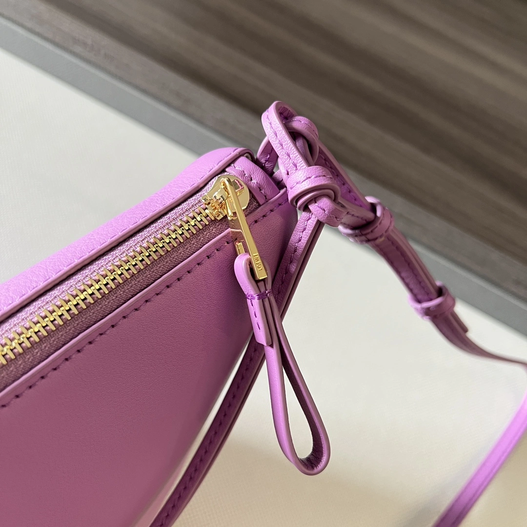 Original Loewe Hammock Bags