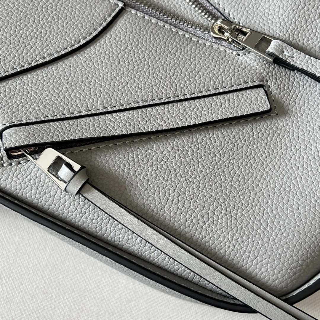 Affordable Loewe Hammock Bags