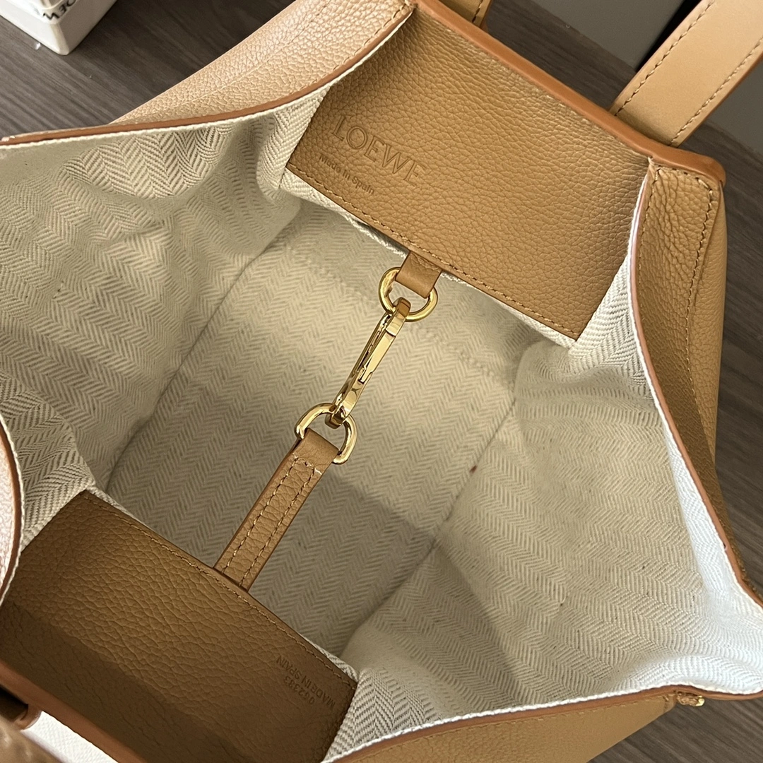 High fidelity Loewe Hammock Bags