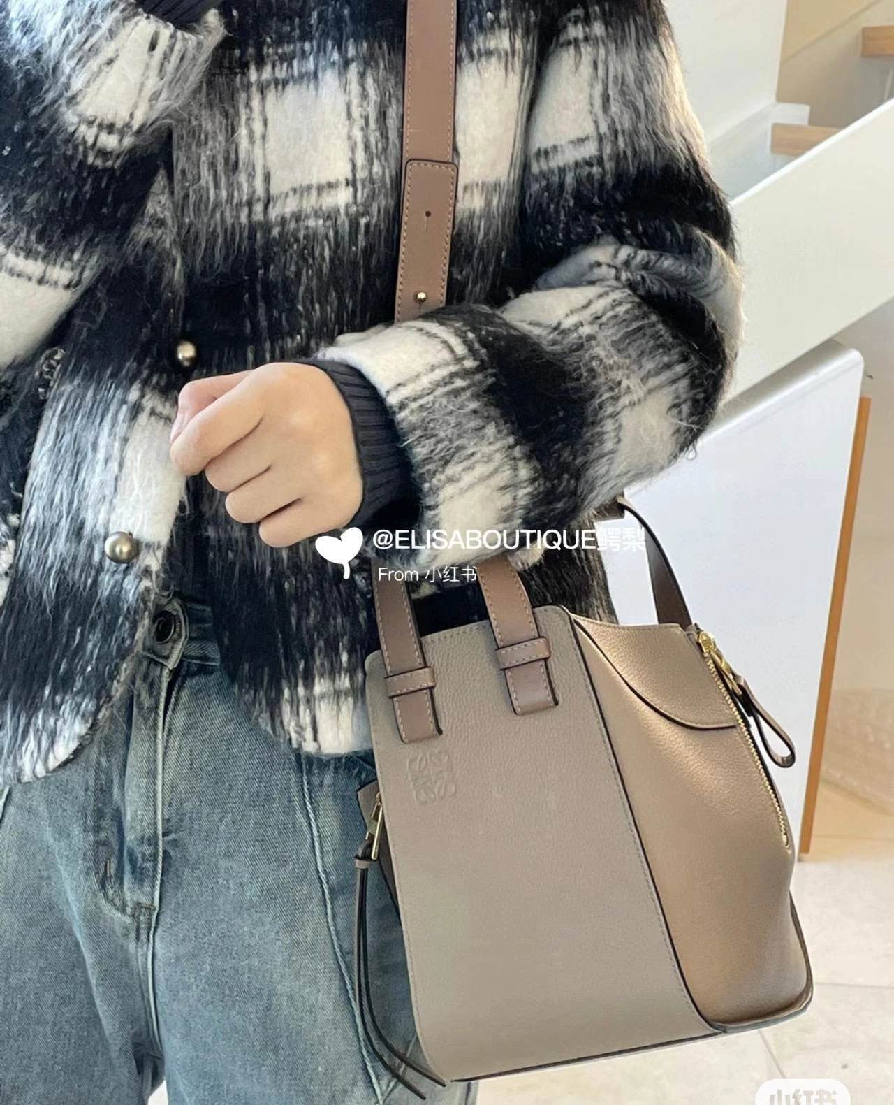 Accurate model Loewe Hammock Bags
