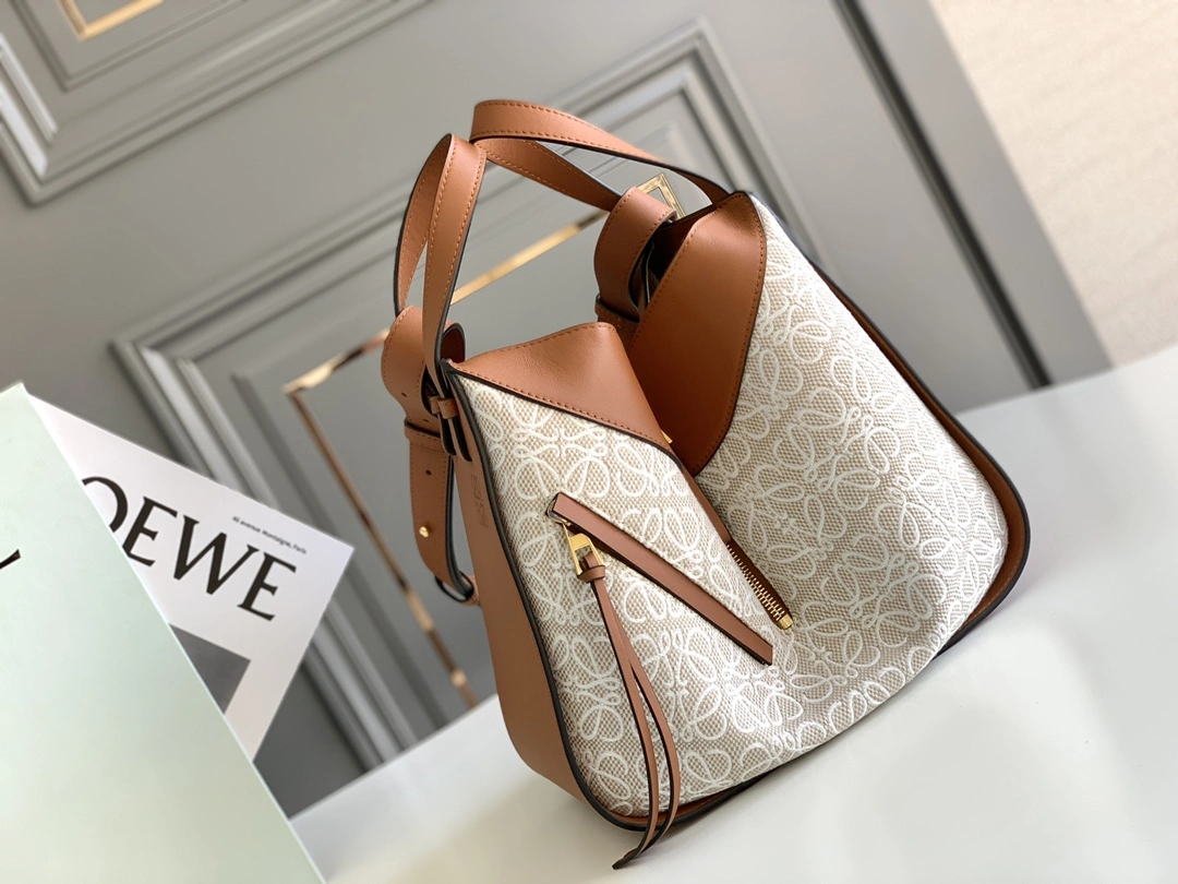 Accurate model Loewe Hammock Bags