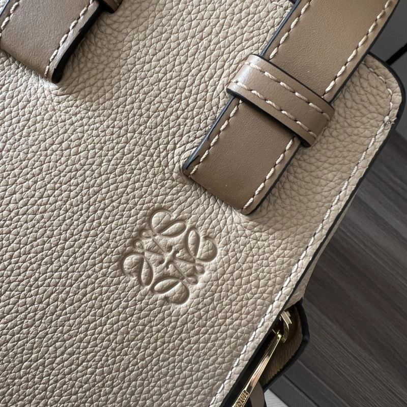 Brand-original Loewe Hammock Bags