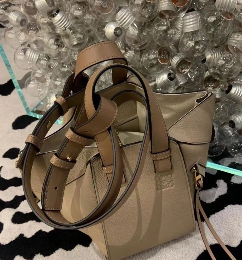 Brand-original Loewe Hammock Bags