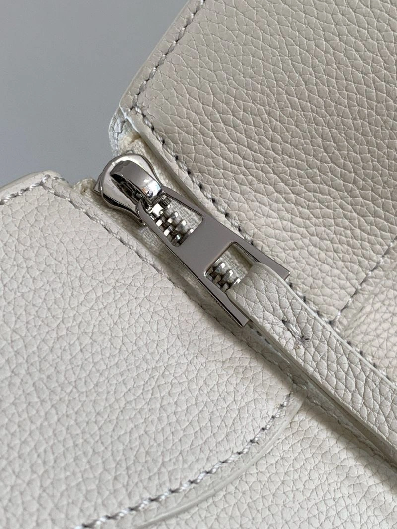 Reasonably priced Loewe Hammock Bags