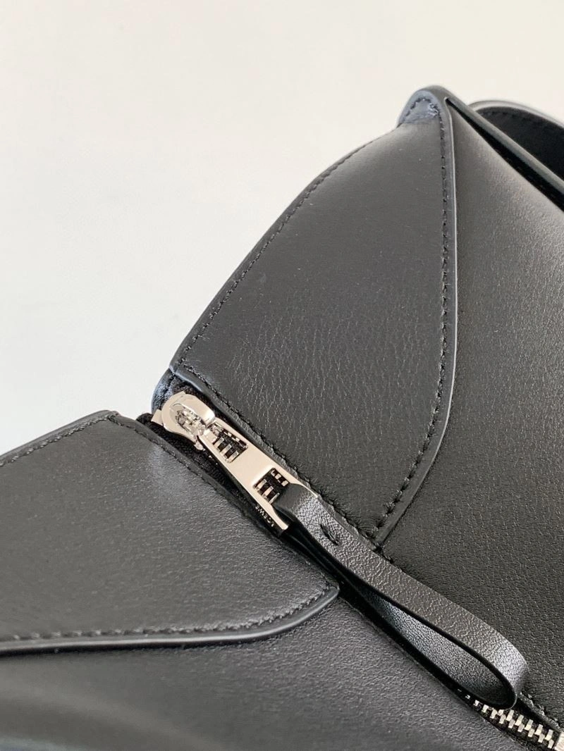 Inexpensive Loewe Hammock Bags
