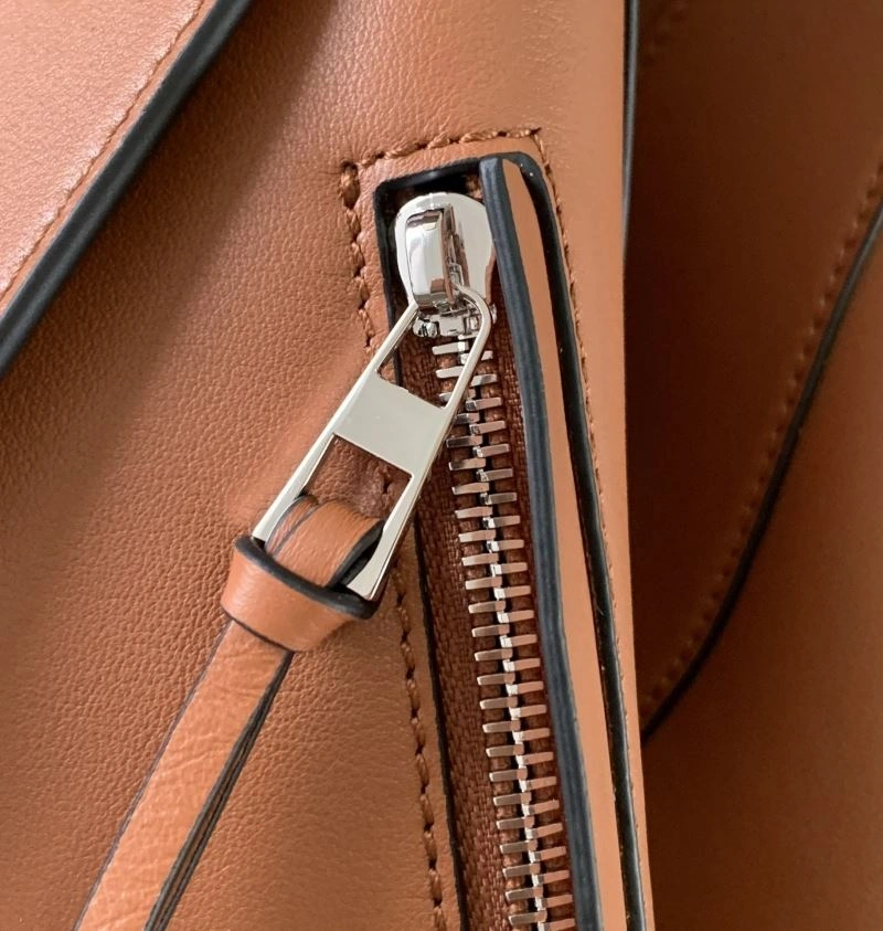 Precise copy Loewe Hammock Bags