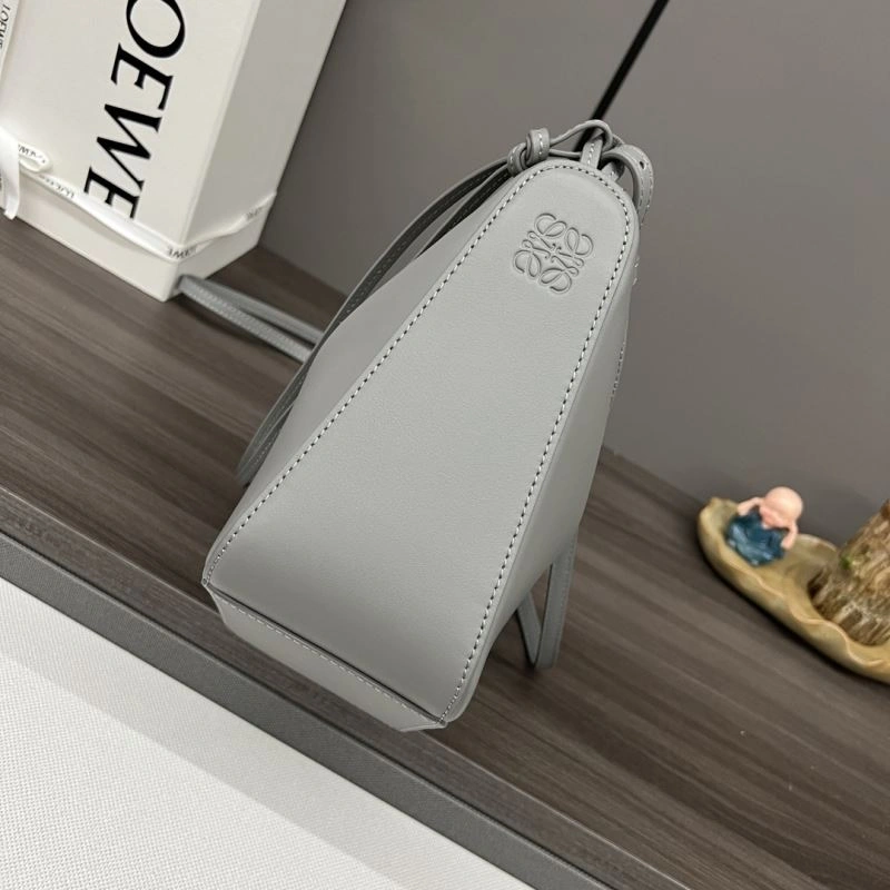 Brand-original Loewe Hobo Bags