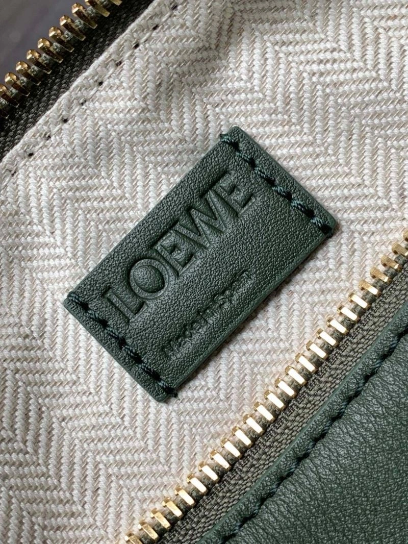 Top mirror Loewe Hobo Bags