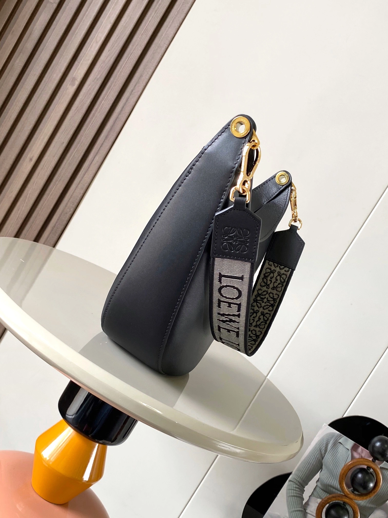 Discounted Loewe Hobo Bags
