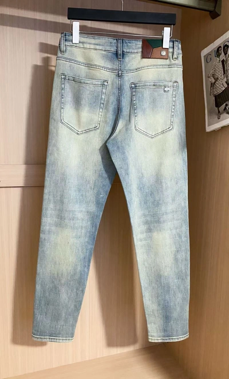 Low-cost Loewe Jeans