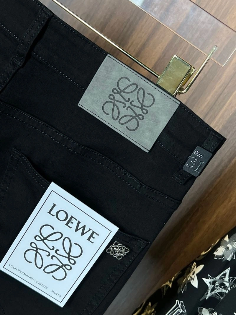 Low-cost Loewe Jeans
