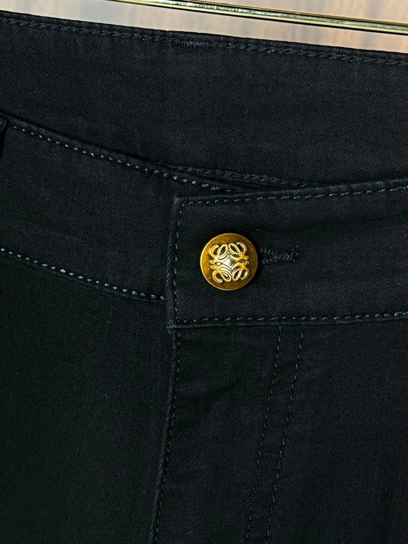 Low-cost Loewe Jeans