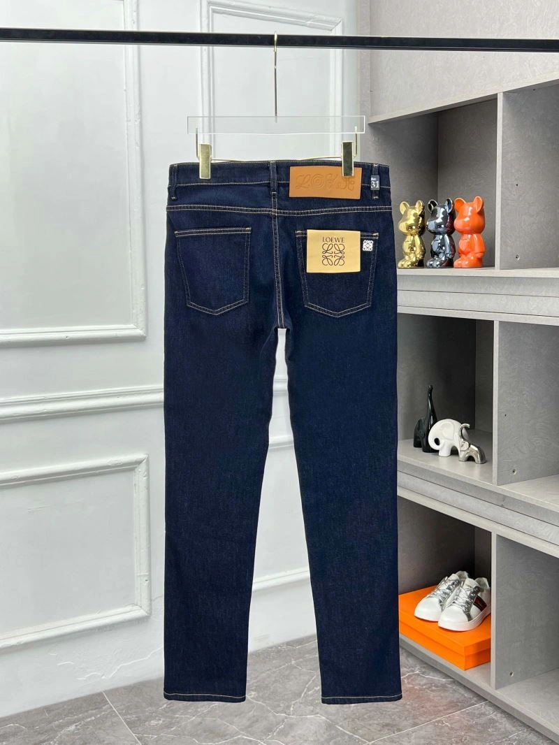 Top match Loewe Jeans