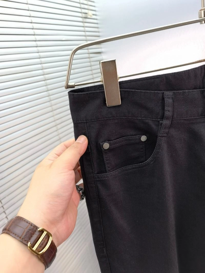 Exact replica Loewe Jeans