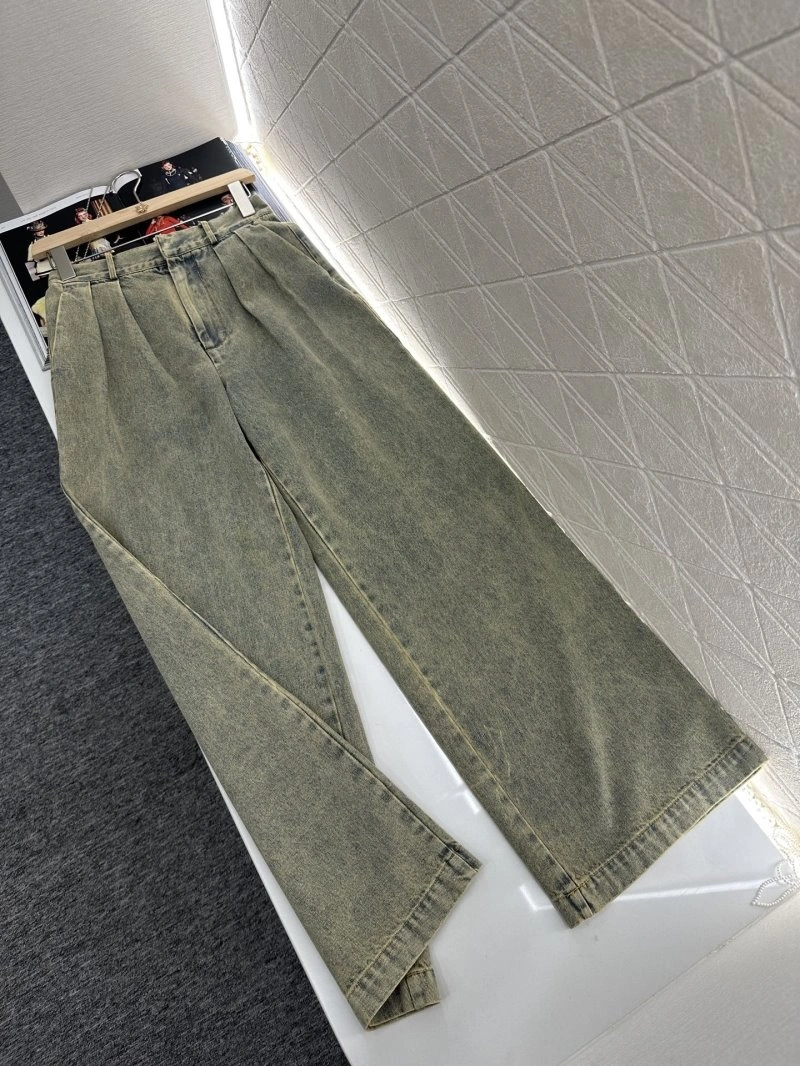 Exact replica Loewe Jeans