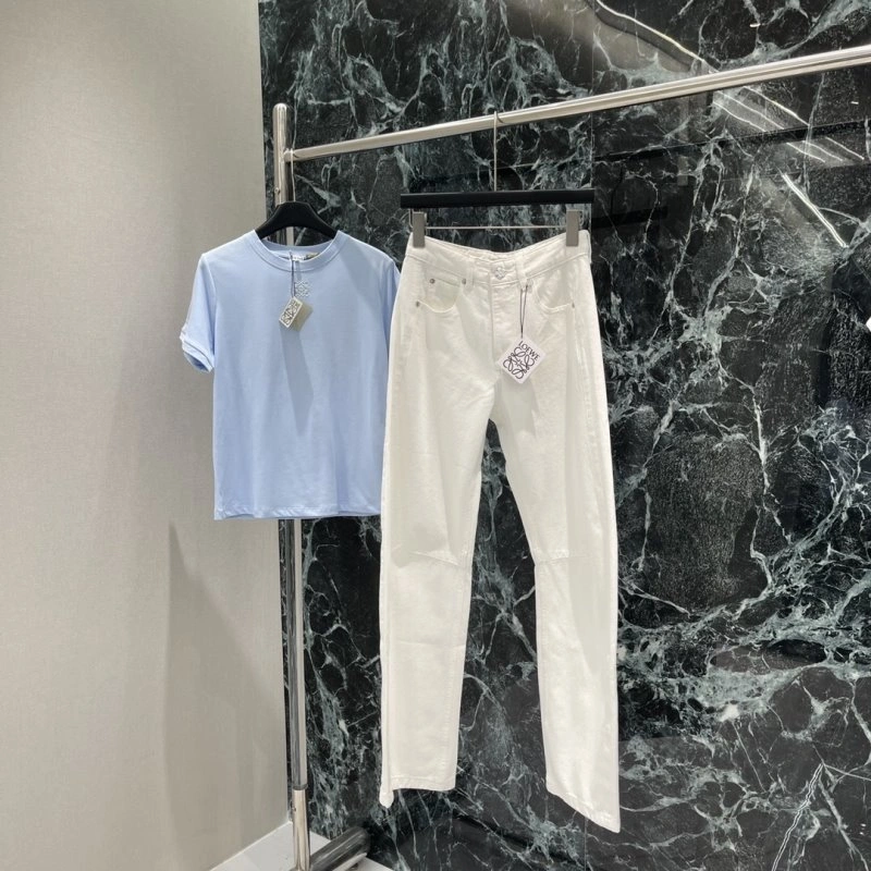 Exact replica Loewe Jeans
