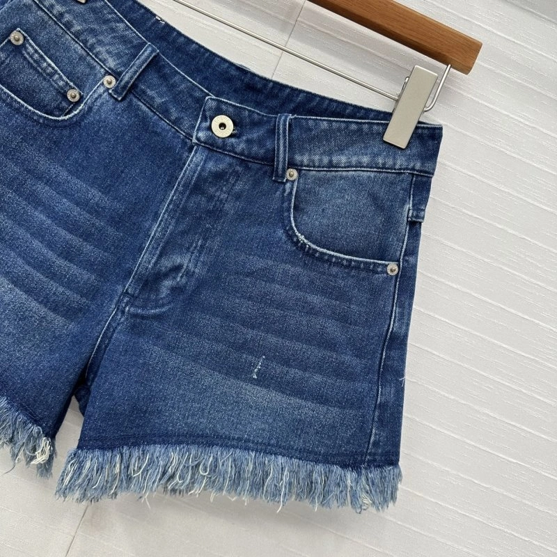 Low-cost Loewe Jeans