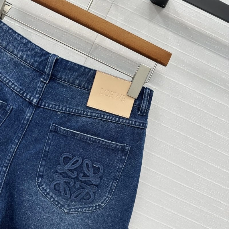 Low-cost Loewe Jeans