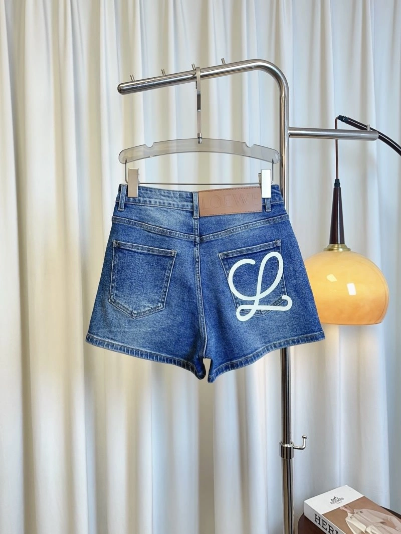Top match Loewe Jeans