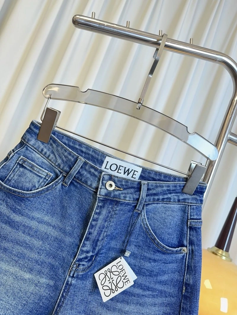 Top match Loewe Jeans