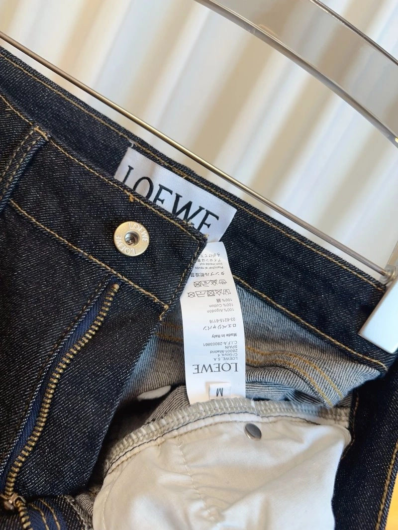 Exact replica Loewe Jeans