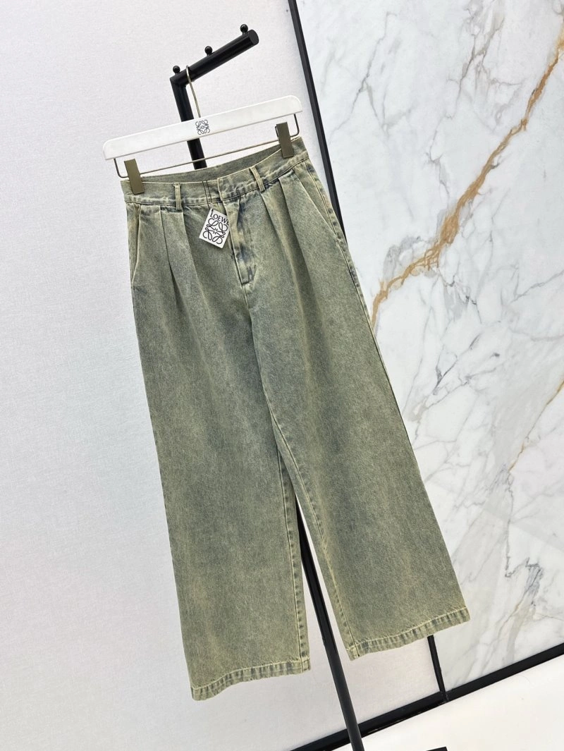 Bargain Loewe Jeans
