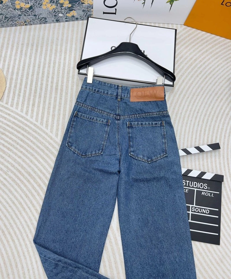 Inexpensive Loewe Jeans