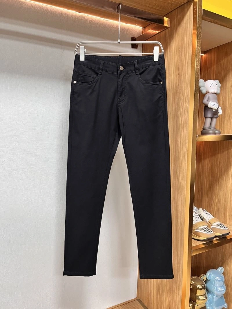 Exact replica Loewe Jeans