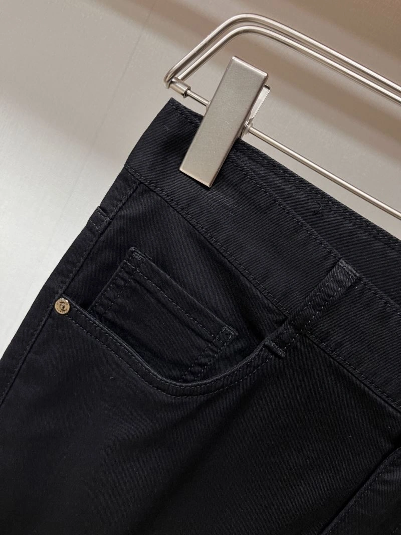 Exact replica Loewe Jeans