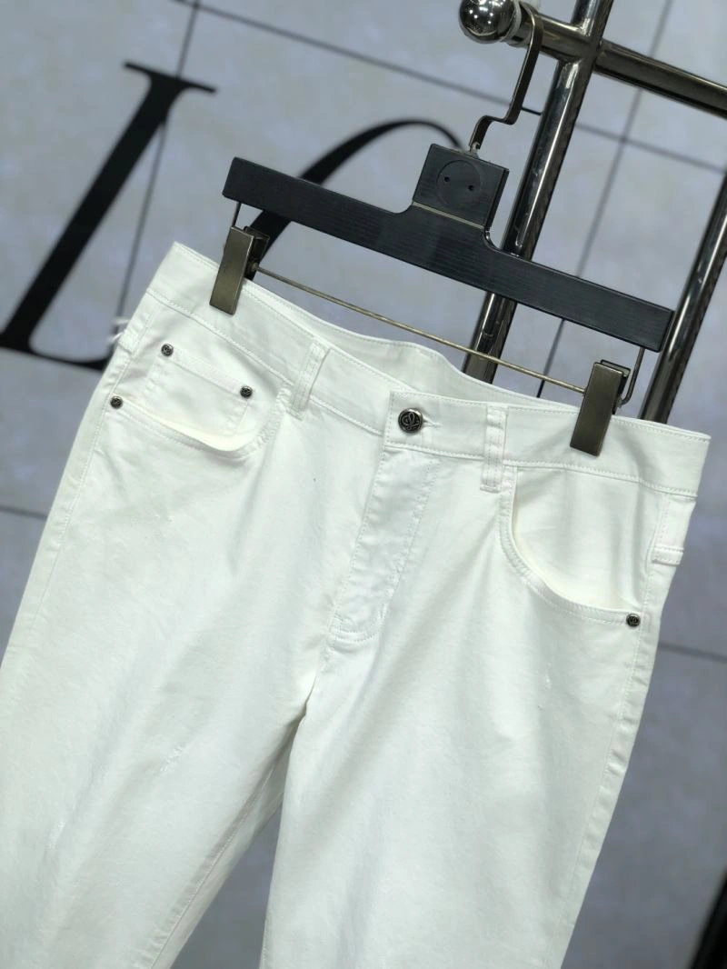 Low-cost Loewe Jeans
