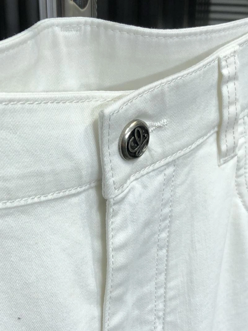 Low-cost Loewe Jeans